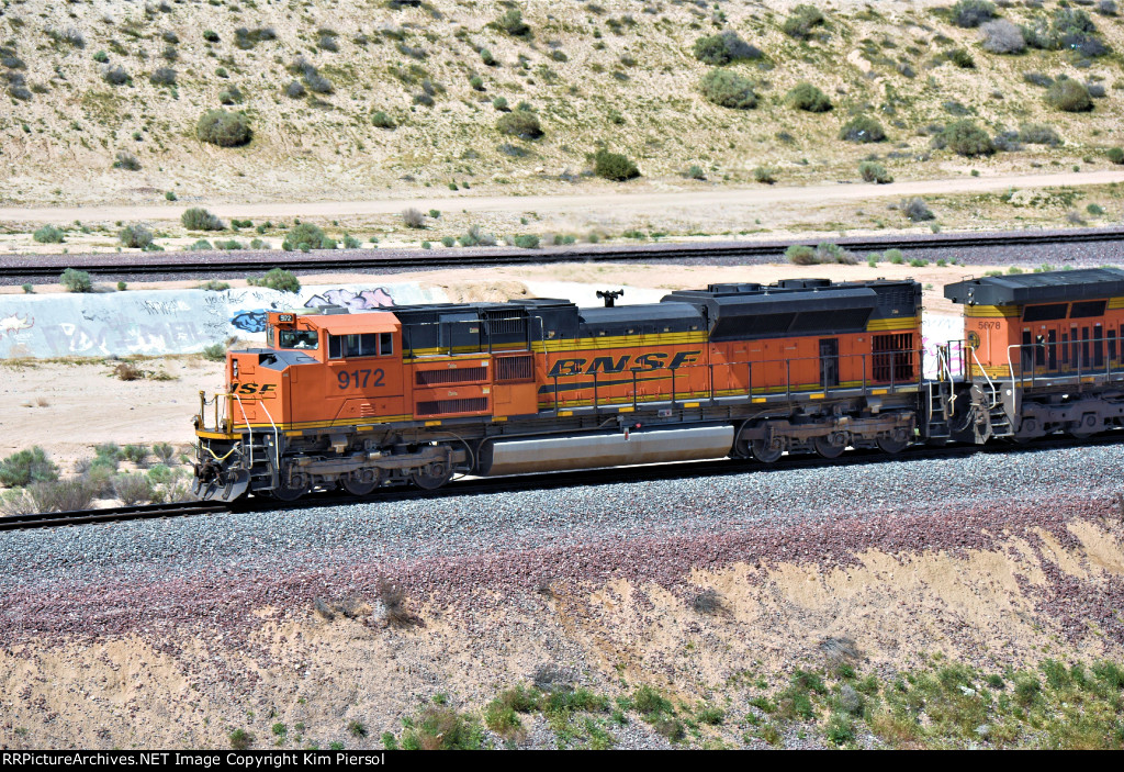 BNSF 9172